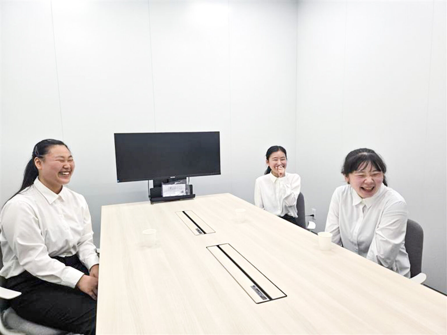 入社1年目のリアルを語る！ 葉隠勇進の若手社員による座談会 | ソシオウェブ（SOCIOWEB）｜ソシオークグループウェブマガジン｜葉隠勇進・明日葉・あしたばマインド・みつばモビリティ・ハート ...